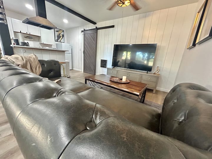 South Coast Metro 1bd - Costa Mesa, CA