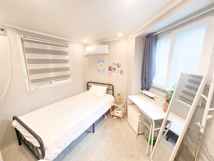 청량리역 인근 넓은 1인 원룸형 숙소(동대문,서울역 가까움) - Seoul