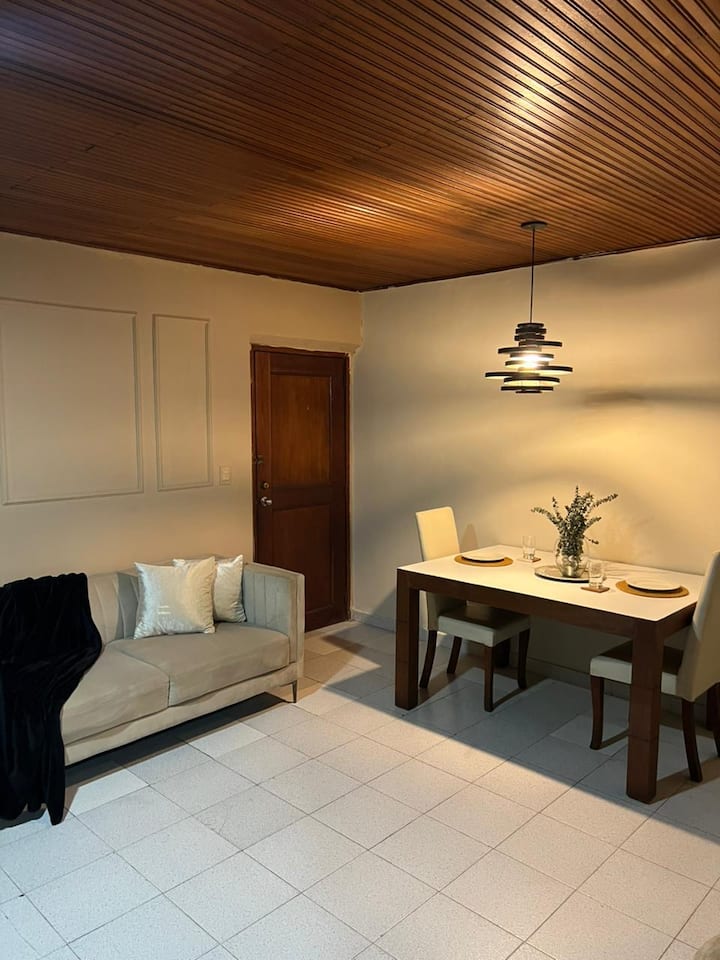 Acogedor Aparta Estudio Cerca De Mcdonald's - Barranquilla