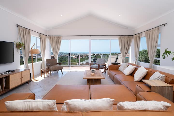 Salt & Sage • Spacious Coastal Retreat W/ Sea View - South Africa
