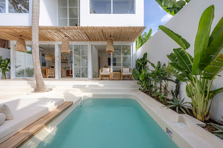 Deja Living – Modern Boho 2br Private Pool Villa - Australia