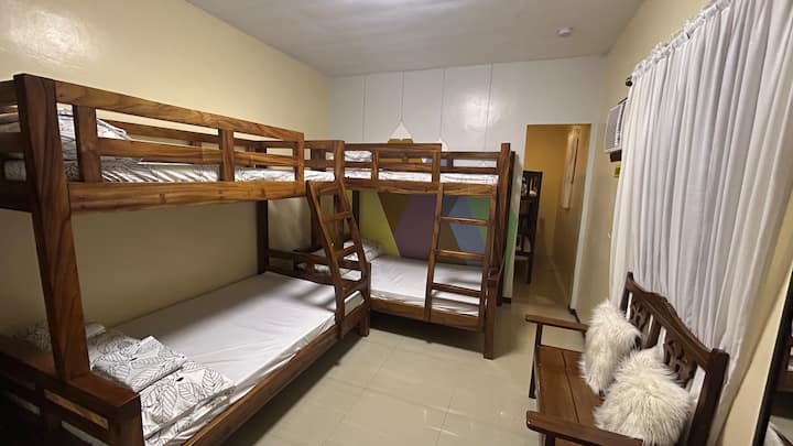 Santan & Sampaguita - Good For 23 Pax - Liliw