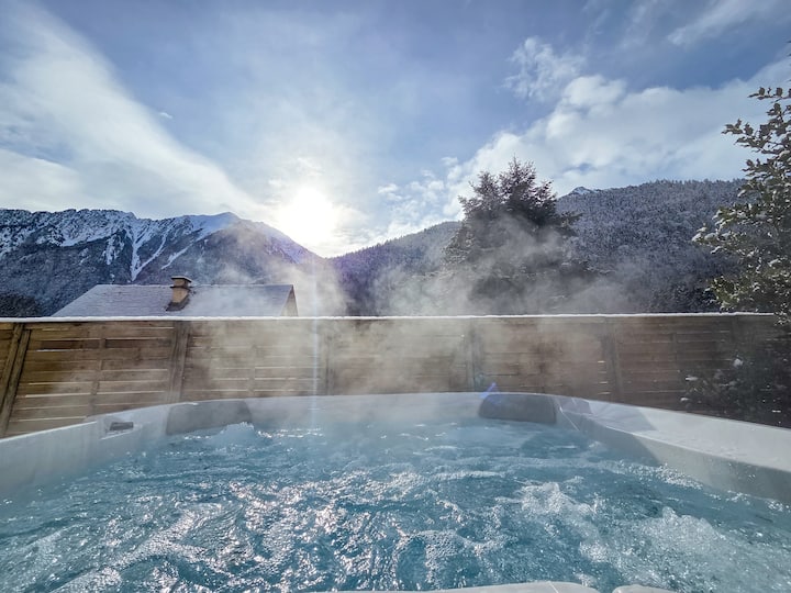 Hautes Branches | Jacuzzi & Sauna – Le Sylvestre - Aragnouet