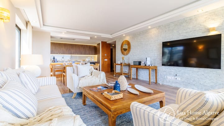 Casa Serena - Luxury - Jacuzzi - Pool & Garden - Ferragudo