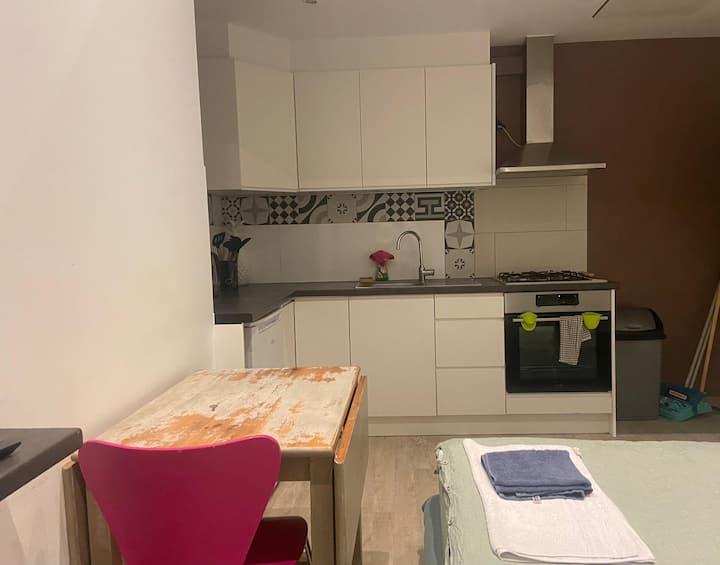 Beau Volume Et Lumineux - Bruxelles