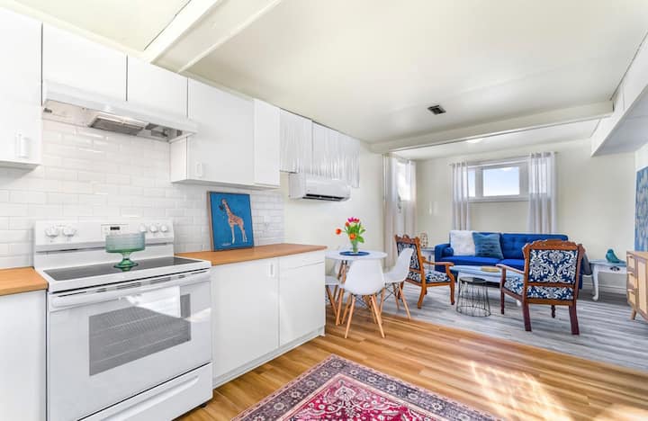 Queen Elizabeth, Suite 1 - Charlottetown