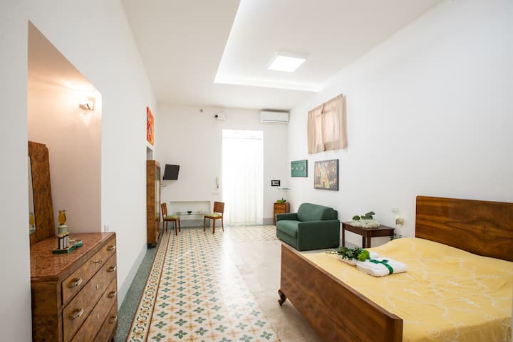 Vico20napoli Guesthouse - La Casa Fra I Giardini - Naples, Italie