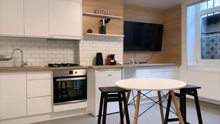 Bien Relaxant Et Central - Forest