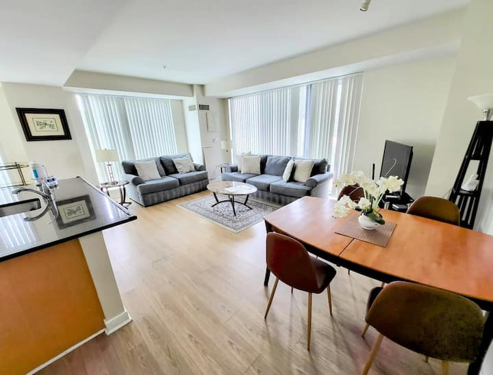 2br 2ba Apt At Charles River Park With Balcony - Boston