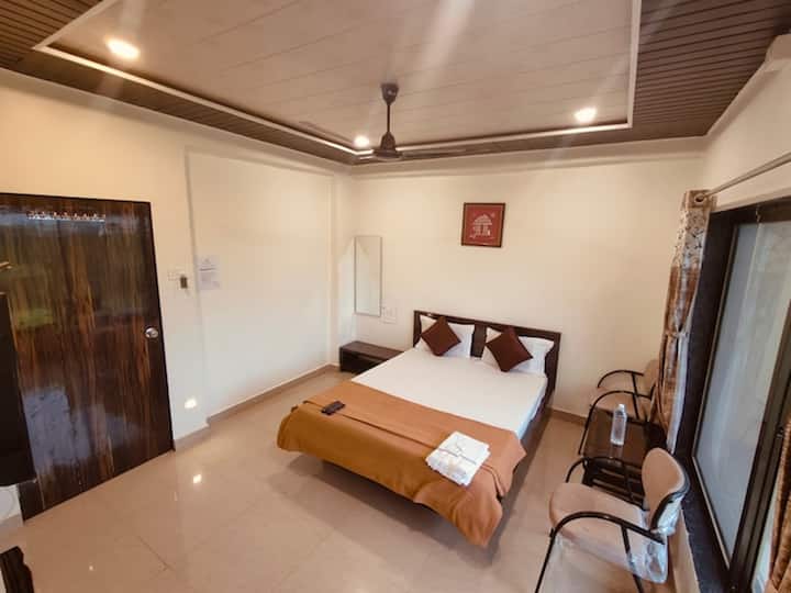 Standard Non Ac Room- Prakriti Agro Farm - Jawhar