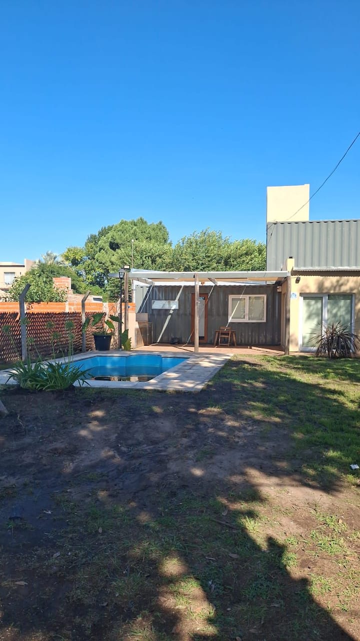 Casa Quinta Los Nogales En Junin Bs As - Junín, Francia