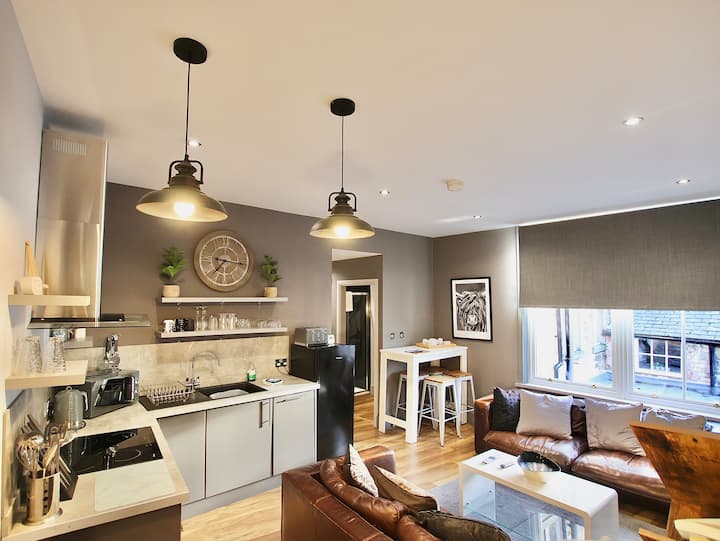 Family-friendly 2br + Games & Hidden Play Area - Alnwick