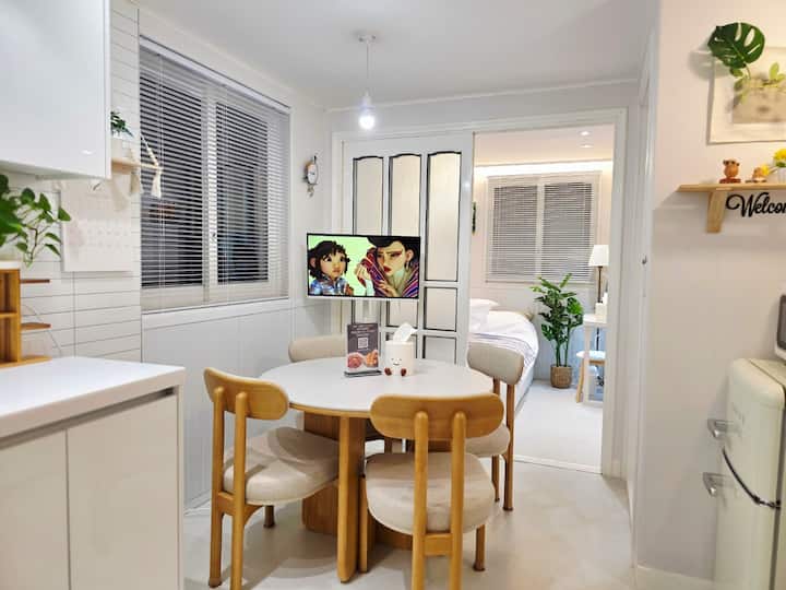 구의역3분/건대/성수/ 롯데월드/Kspo/ 동대문/Ddp/강남/잠실/홍대/명동 - Seoul