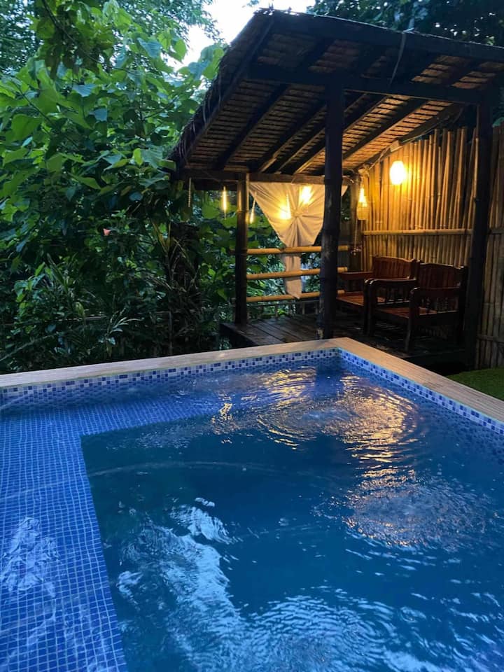 Bahay Ni O Is A Private, Pet Friendly Rest House. - San Mateo