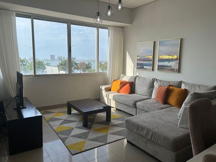 Vista Magnífica 220 - Baía De Luanda - Angola