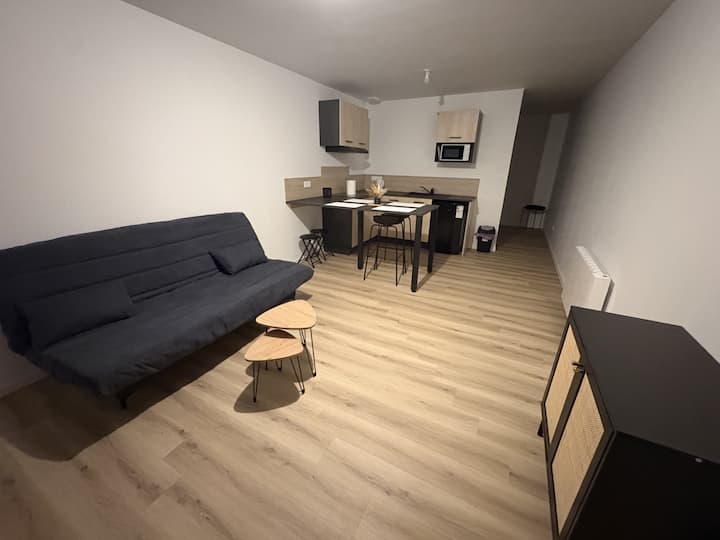 T1 Bis Neuf Hyper Centre • 4 Couchages - Challans