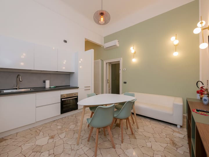 I-host | Modern Family Apartment For 6 In Milan - Monza