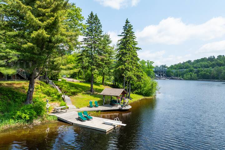 The River Cottage - Bracebridge