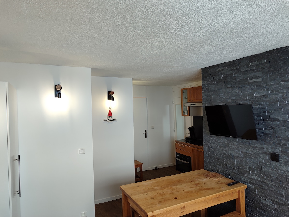 Plagne Village appartement 4 personnes - sur piste - Condos à louer à ...