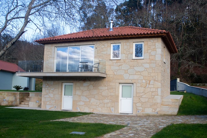 Casa Do Gui-refúgio De Pedra Nas Vinhas C/ Piscina - Arcos de Valdevez