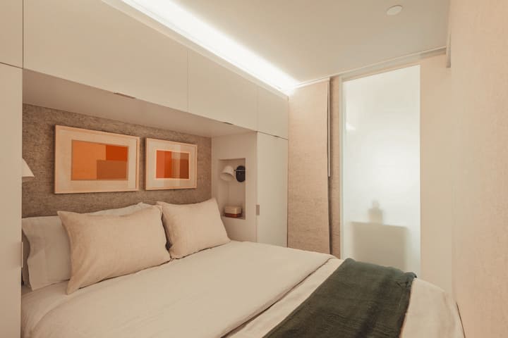 Premium Studio Low Floor - Atlanta, GA