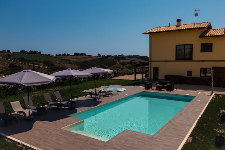 Villa Aura|retreat Esclusivo Per Famiglie E Gruppi - Italy