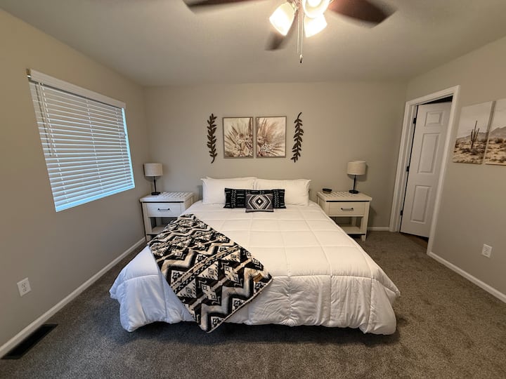 "The Wrangler’s Rest" Created To Feel Like Home! - Cheyenne