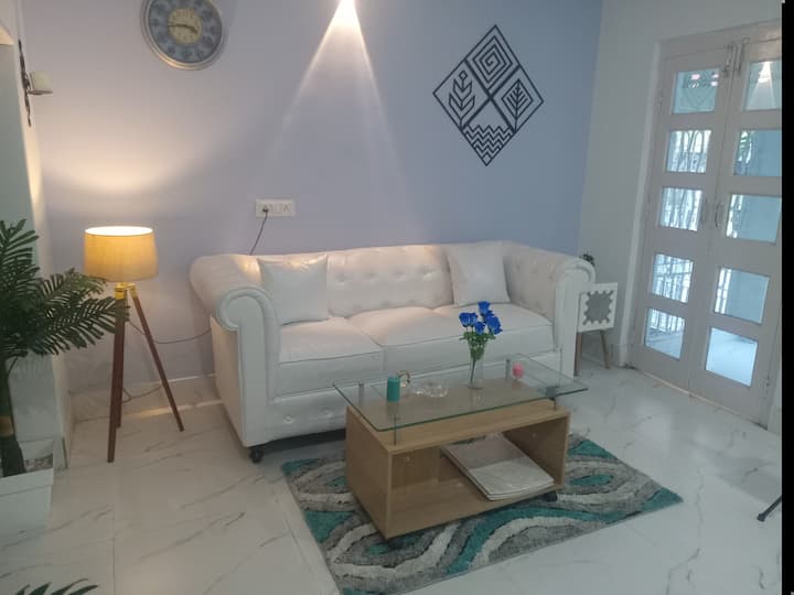 Beautiful 1 Bedroom Apartment - Suite - India