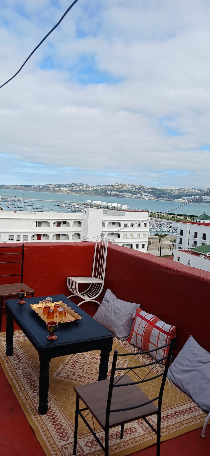 Beachfront Traditional Moroccan Flat In Old Medina - Tanger