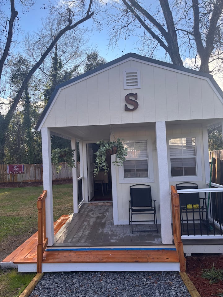Bulldog Mini Mansion - Orangeburg, SC