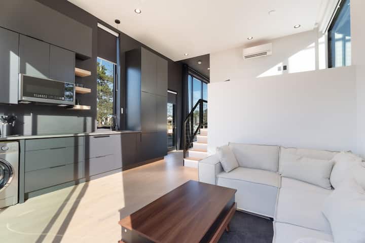 Nomad Village | Near Downtown Raleigh | Luxury - Raleigh, NC