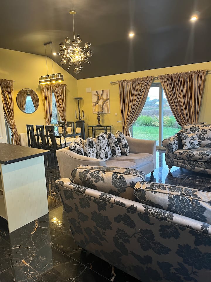 Woodlands Lodge Hideaway - Broadford, Ireland