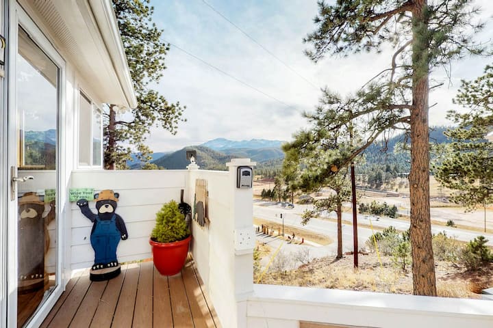 Cub Cottage - Cozy Tiny Home Mtn View, Dogs Ok - Woodland Park, CO