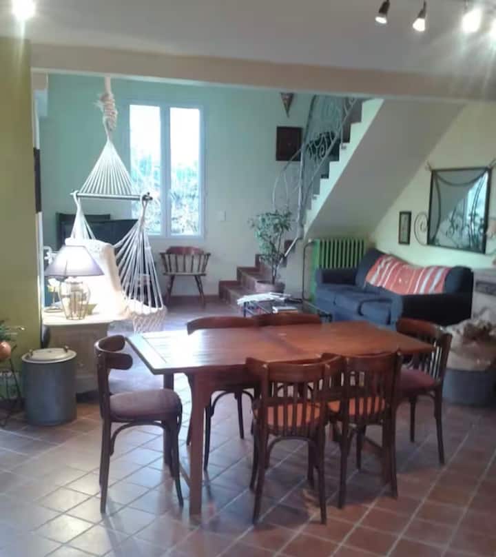 Belle Chambre Simple Près De Cergy - Cergy