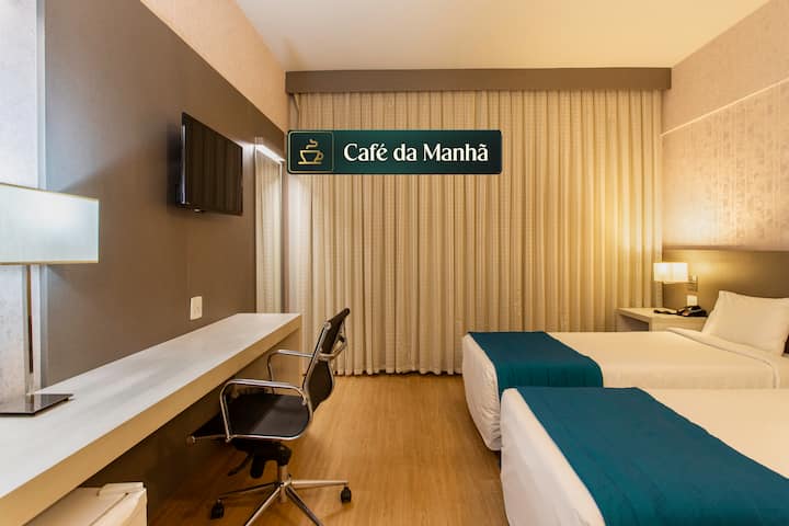 Hotel Suntory - Luxo Duplo - Pará de Minas