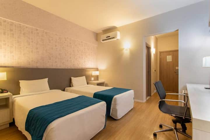 Hotel Suntory - Luxo Duplo - Pará de Minas