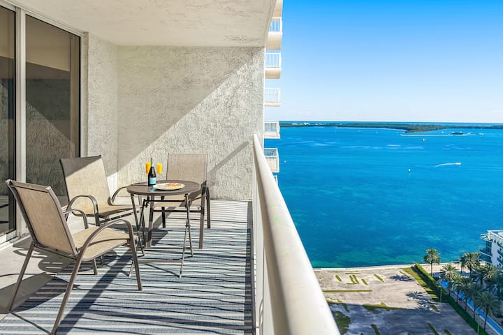 1br Brickell High-rise Condo - Balcony & Parking - Miami
