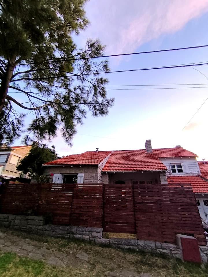 Casa Entera En Playa Grande Para Familias Grandes - Mar del Plata