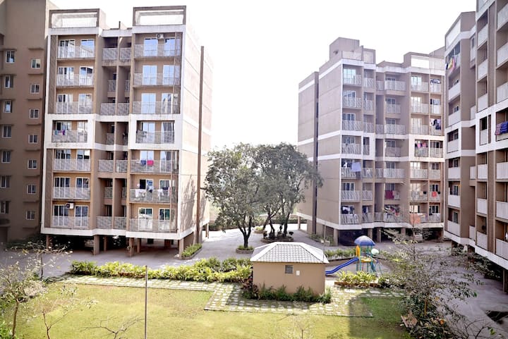 River Front 2bhk Apartment By Sparksfly - Pen