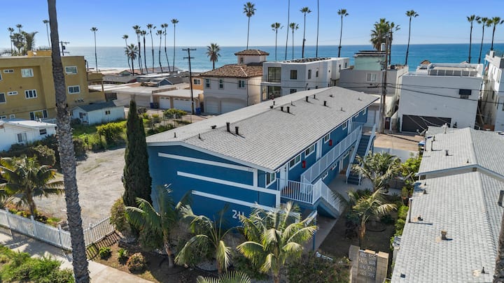 The Two Eleven Collection #A, Modern Oasis Suite - Oceanside, CA