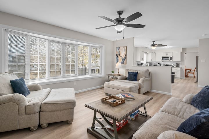 Blair's St Charles 2 Story 4 Bed 3.5 Bath Gameroom - O'Fallon, MO