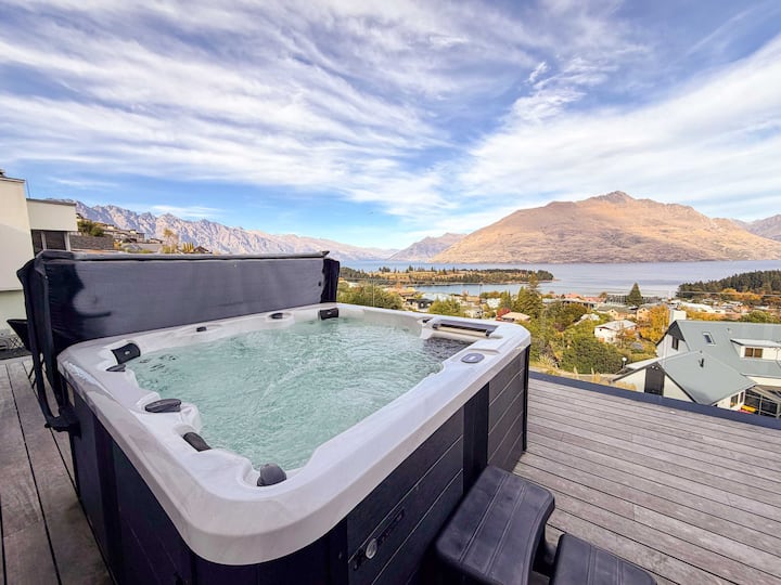 Luxury Queenstown Getaway: Spa, Views & Bbq - Queenstown
