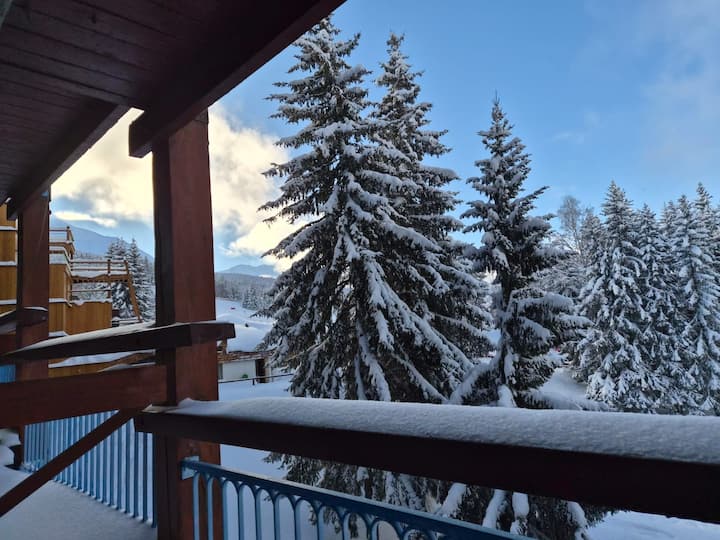 Arcs 1800 Centre Le Charvet Skis Aux Pieds - Bourg-Saint-Maurice