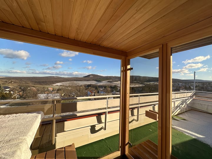 A Nyugalom éS A Természet Szerelmeseinek - Tata