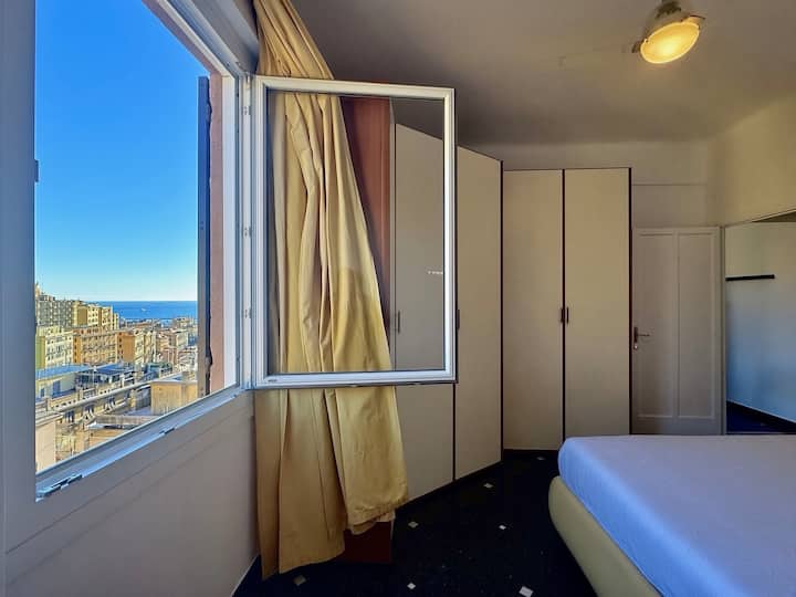 Panoramic City & Sea Apt | 6 Guests Castelletto - Genoa