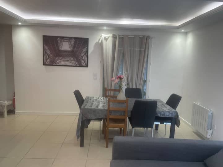 Eden Du Thillay Bel Appartement Entier Lieu Calme. - Roissy-en-France