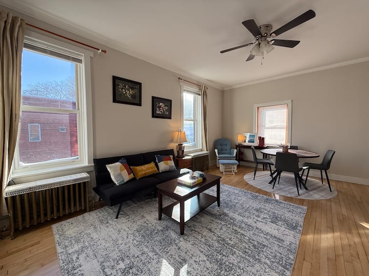 The Houghton Downtown View - Houghton, MI