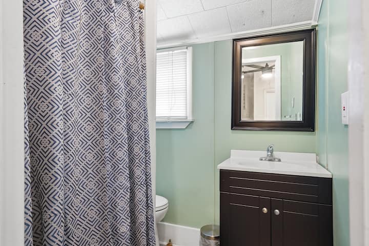 Large 4br Home Near Downtown | Ideal For Groups - ラフェイエット, LA