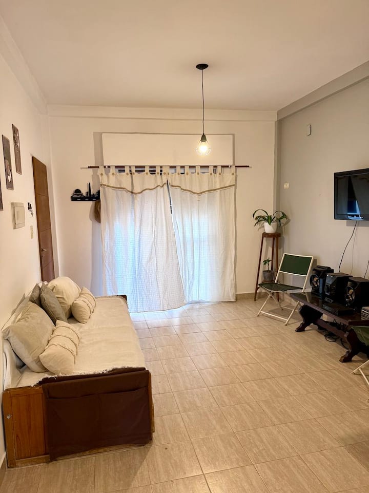 Deptito En El Camba Cua - Corrientes