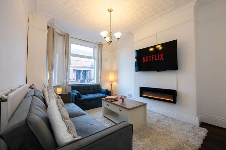 Steps From Old Trafford - Modern Manchester Stay - Aéroport de Manchester (MAN)